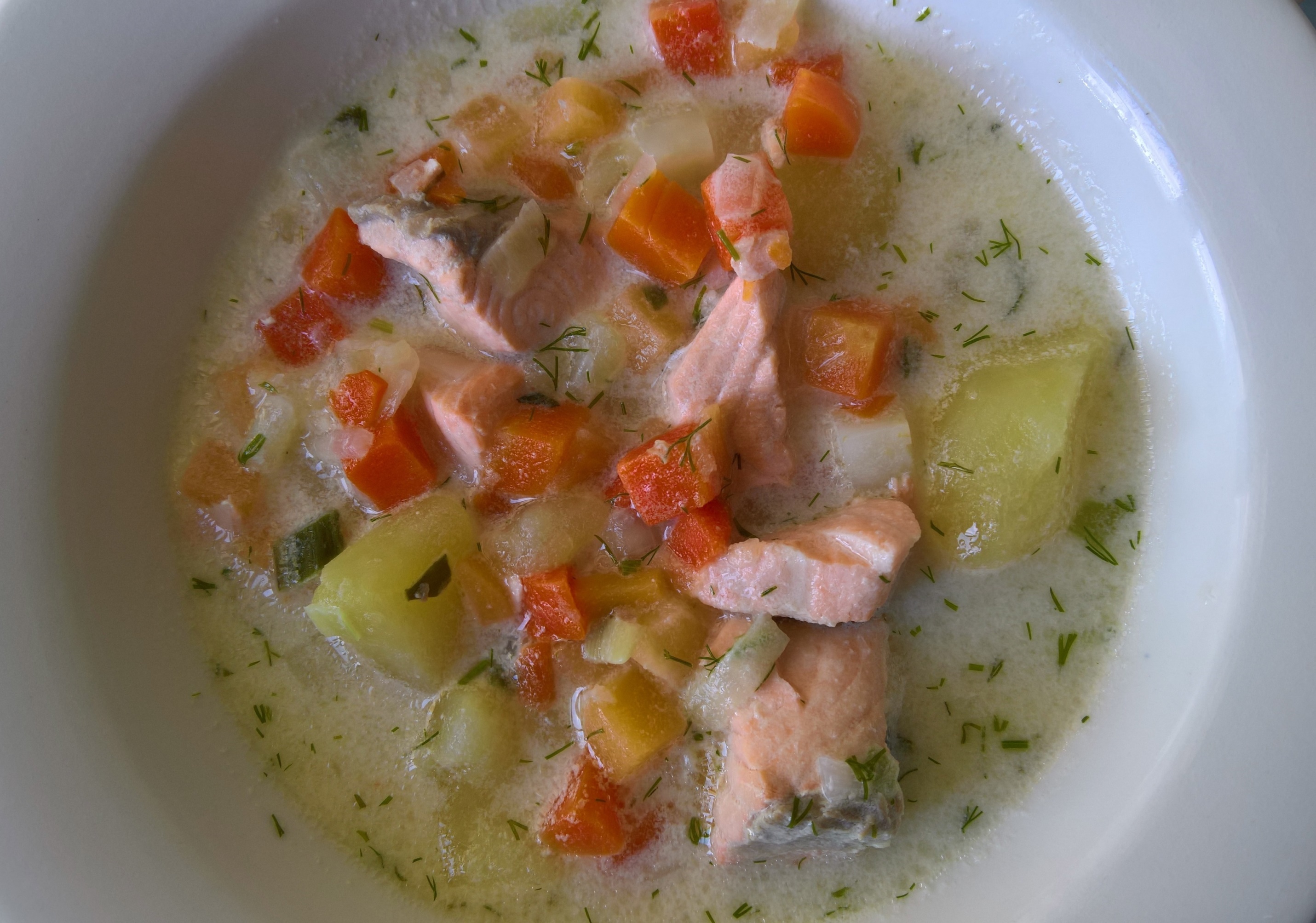 Kermainen kalakeitto – resepti, ruokaohje | erimenu.fi